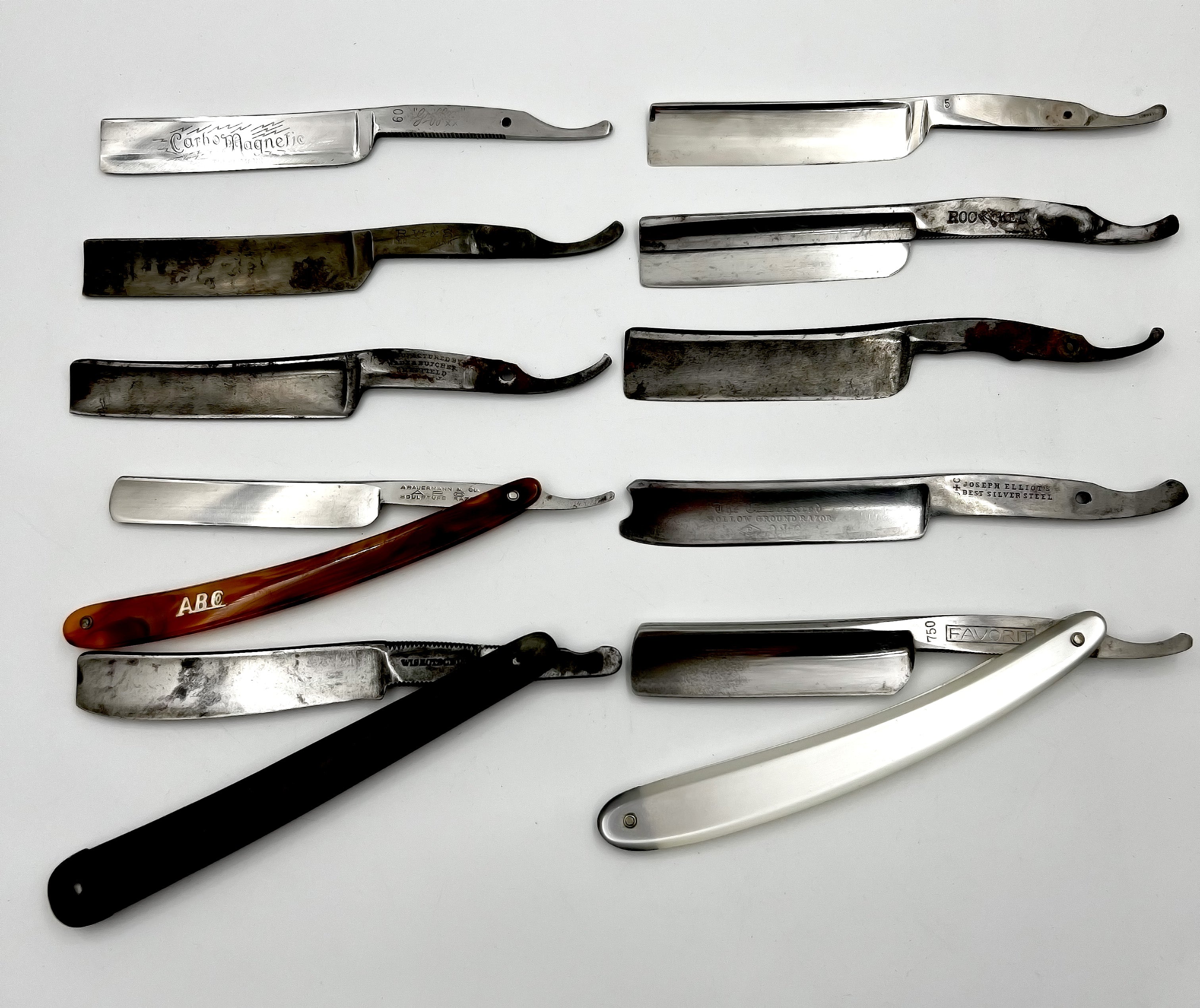 Barn Sale Bargains | Best Deals on Vintage Straight Razors