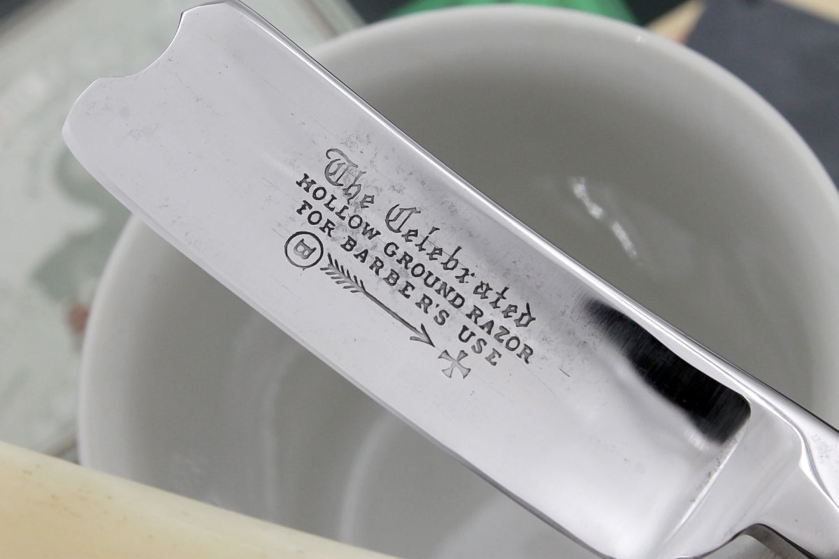 Vintage Straight Razors | Old Fashioned Razor | Vintage Shaving Razors ...