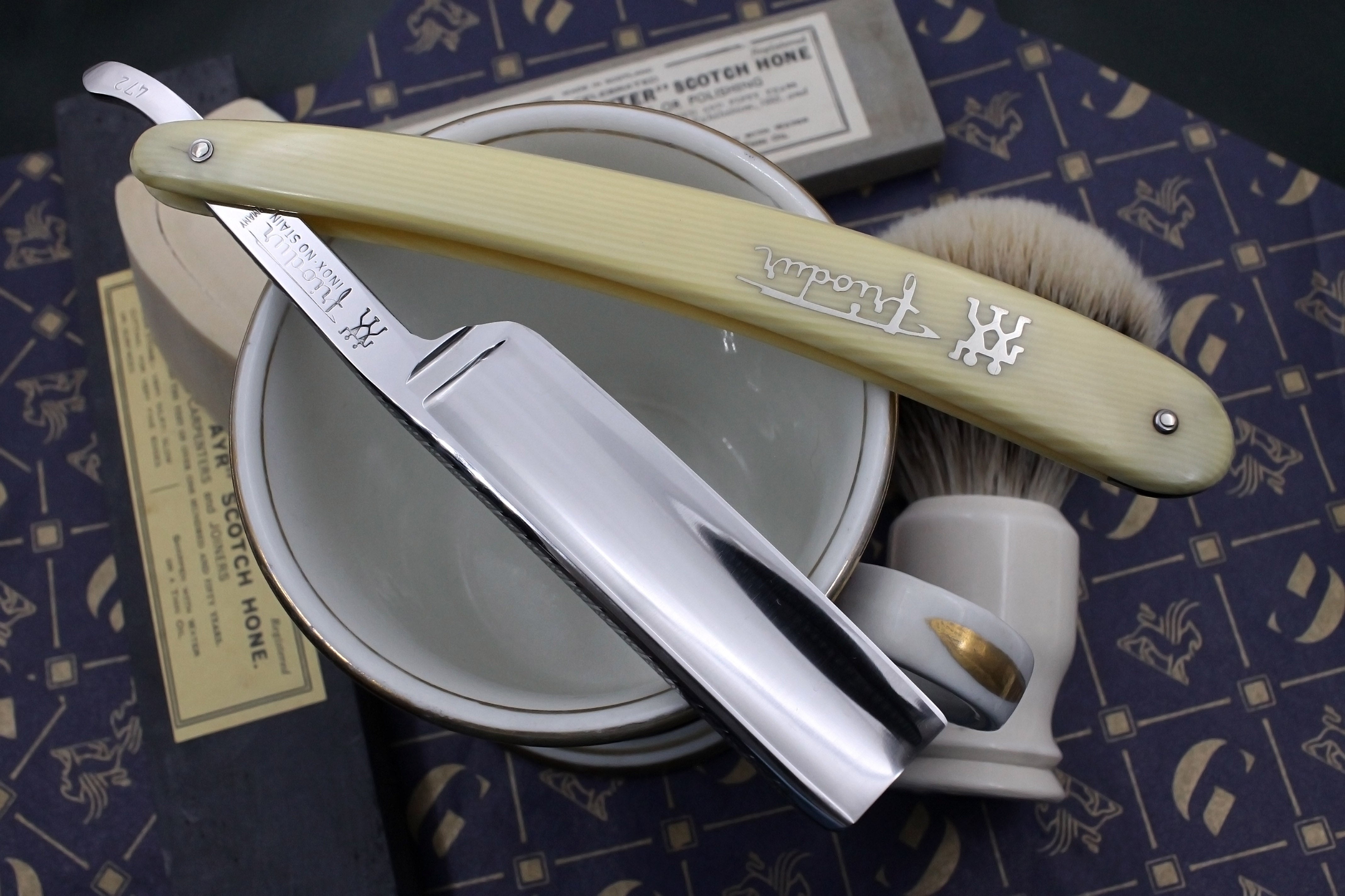 Vintage Straight Razors | Old Fashioned Razor | Vintage Shaving Razors