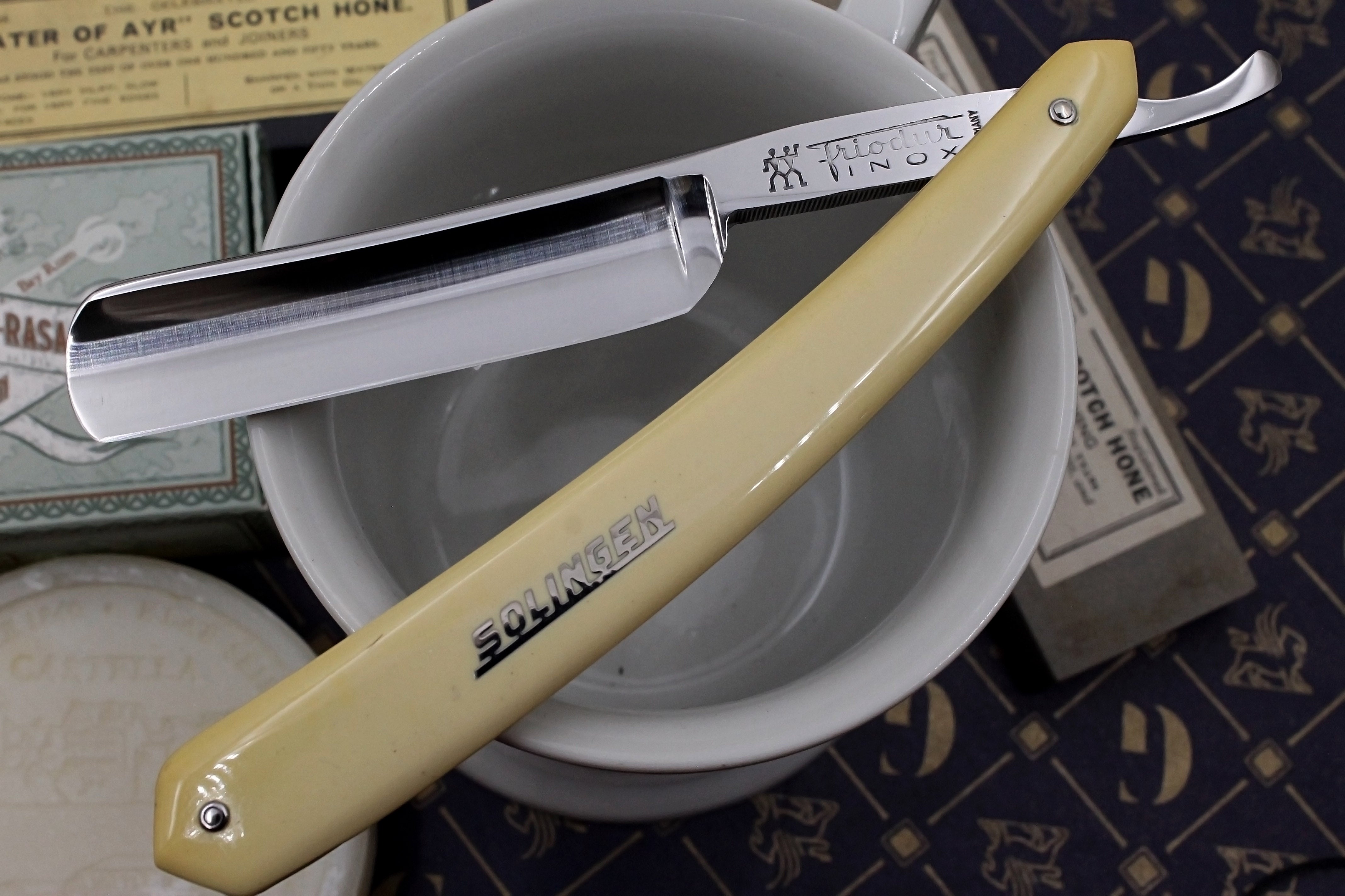 Vintage Straight Razors | Old Fashioned Razor | Vintage Shaving Razors ...