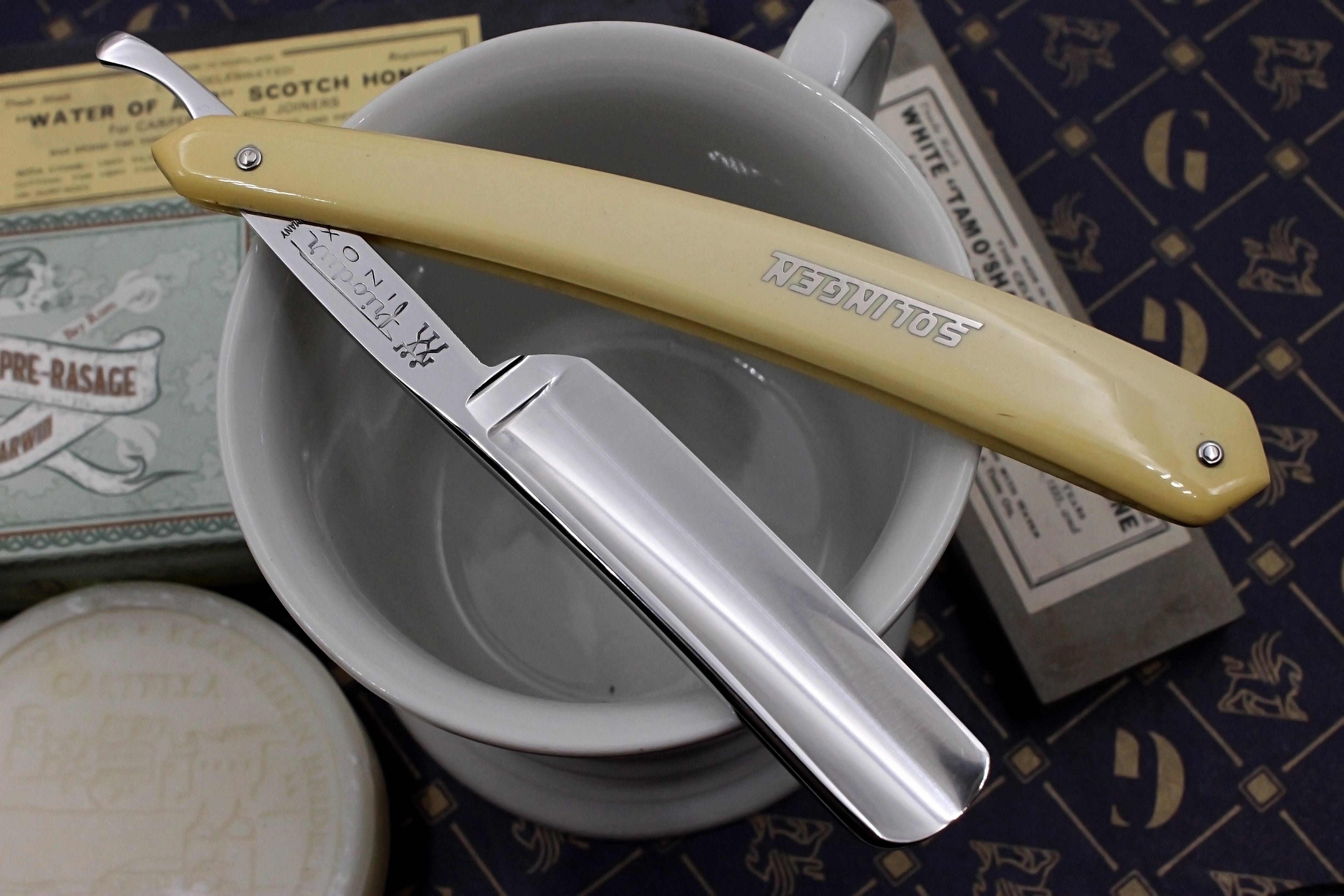 Vintage Straight Razors | Old Fashioned Razor | Vintage Shaving Razors ...