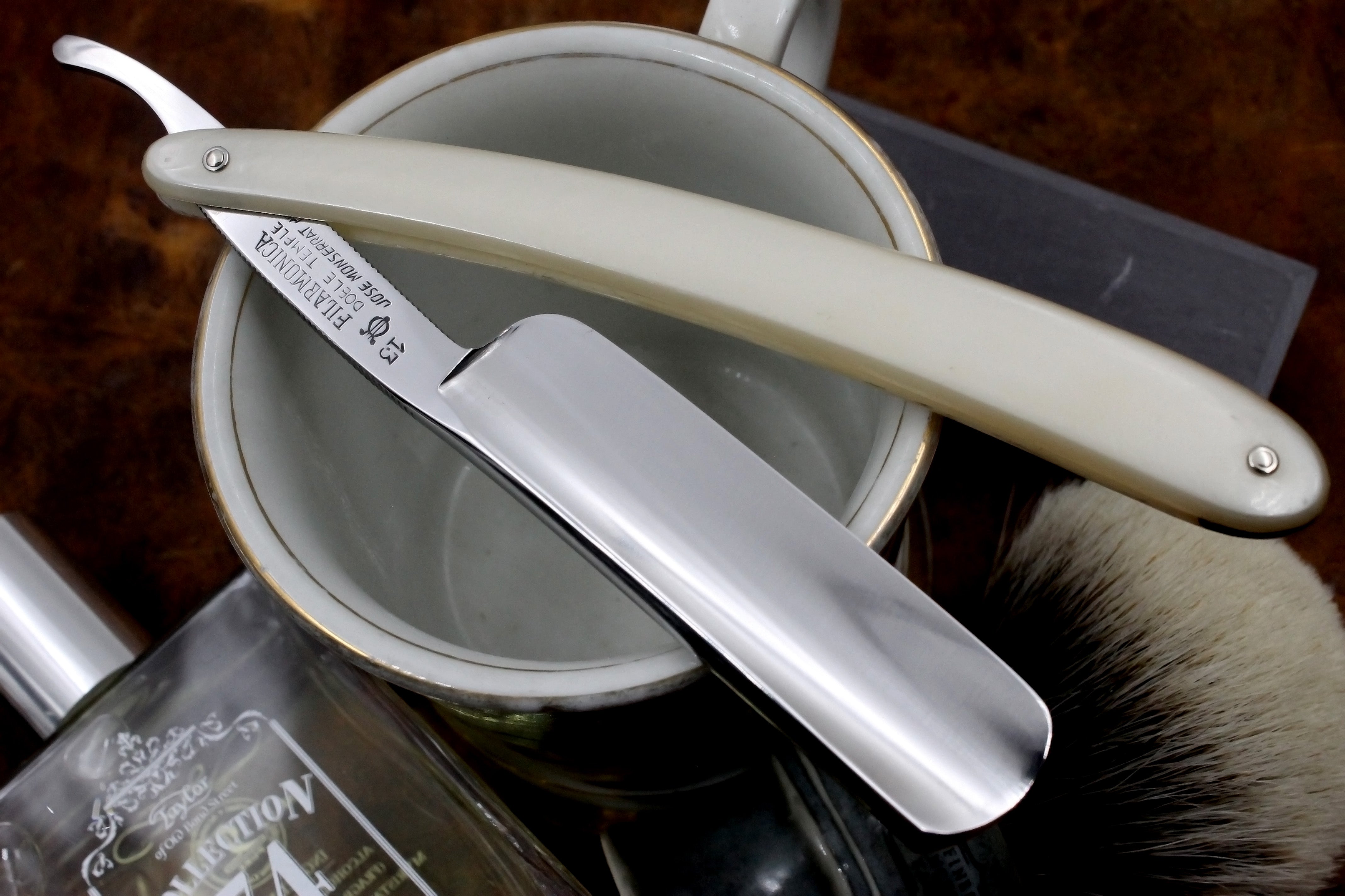 Vintage Straight Razors | Old Fashioned Razor | Vintage Shaving Razors